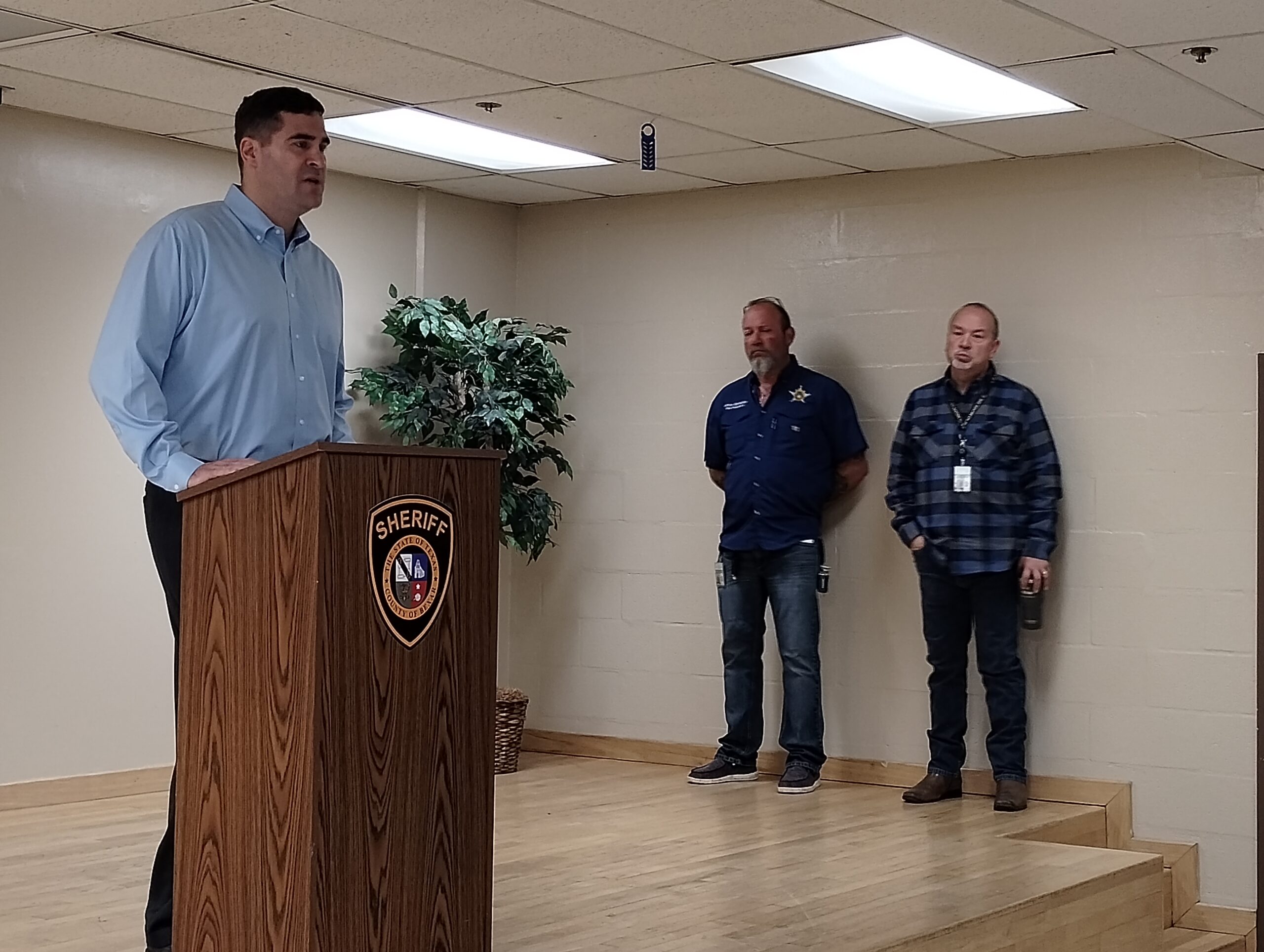 County Commissioner Grant Moody attends three roll calls at Adult ...